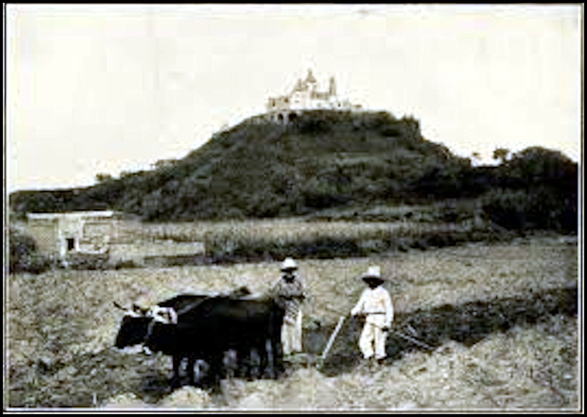 Cholula . . . the largest pyramid in the world! – The Americas Revealed