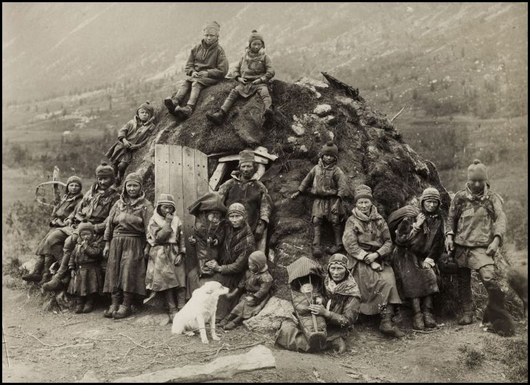 Old photos of the Sami and Uchee Peoples – The Americas Revealed