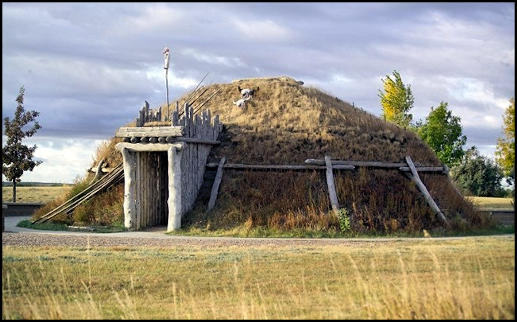 First Pre-Columbian earth lodge houses, unearthed by an archaeologist ...