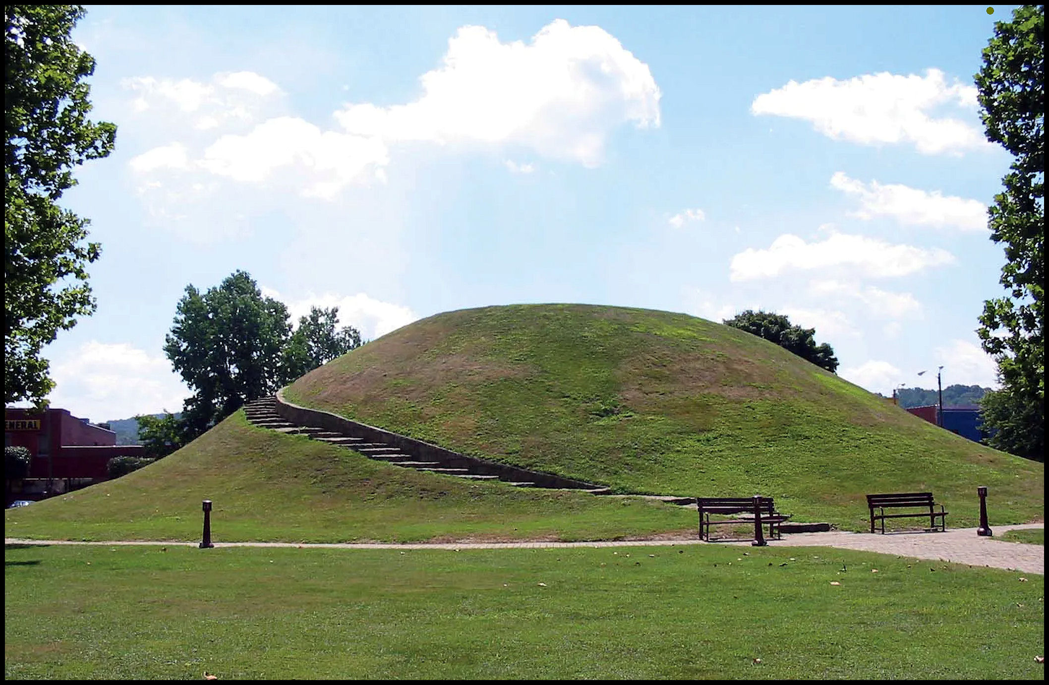 Adena Culture mounds and houses – The Americas Revealed